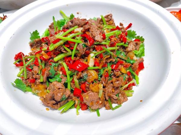 牛肉怎么炒才嫩_炒牛肉嫩不老的技巧-第2张图片-山城妙识