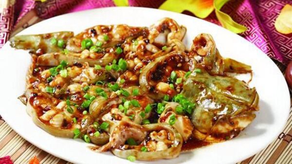 红烧鲶鱼怎么做_红烧鲶鱼正宗做法视频-第3张图片-山城妙识