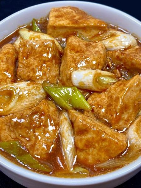 葱爆豆腐怎么做_葱爆豆腐家常做法-第3张图片-山城妙识 葱爆豆腐怎么做_葱爆豆腐家常做法-第3张图片-山城妙识