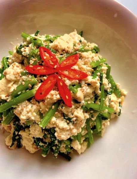 茼蒿炒豆腐怎么炒好吃_茼蒿炒豆腐的家常做法-第1张图片-山城妙识 茼蒿炒豆腐怎么炒好吃_茼蒿炒豆腐的家常做法-第1张图片-山城妙识