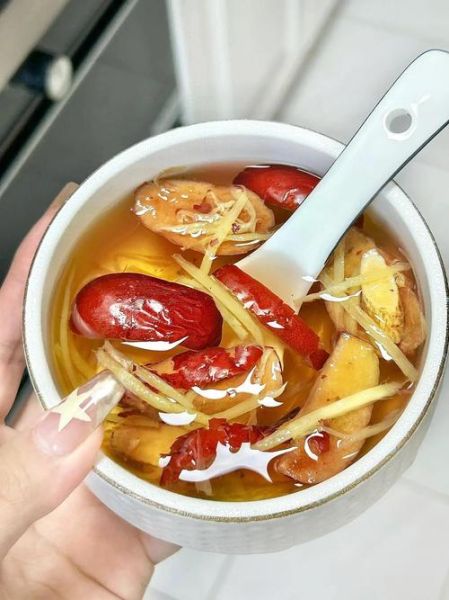 红枣姜茶什么时候喝最好_经期能喝吗-第2张图片-山城妙识 红枣姜茶什么时候喝最好_经期能喝吗-第2张图片-山城妙识