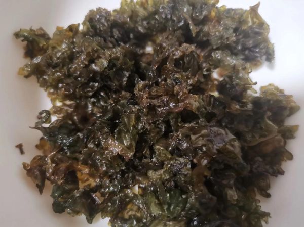 地皮菜炒之前要焯水吗_地皮菜焯水几分钟-第2张图片-山城妙识