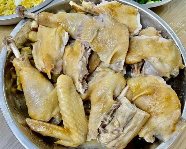 家庭盐焗鸡怎么做_盐焗鸡最简单的家常做法-第1张图片-山城妙识 家庭盐焗鸡怎么做_盐焗鸡最简单的家常做法-第1张图片-山城妙识