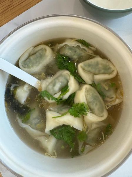 馄饨汤怎么做好喝_馄饨汤底用什么熬-第3张图片-山城妙识 馄饨汤怎么做好喝_馄饨汤底用什么熬-第3张图片-山城妙识