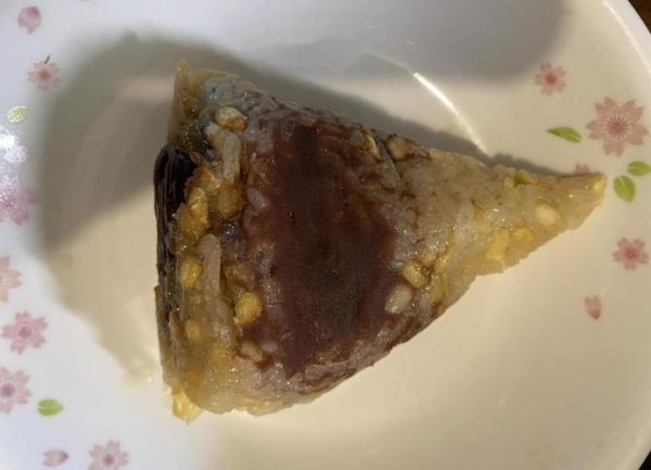 蜜枣粽子怎么包_蜜枣粽子包法教程-第1张图片-山城妙识 蜜枣粽子怎么包_蜜枣粽子包法教程-第1张图片-山城妙识