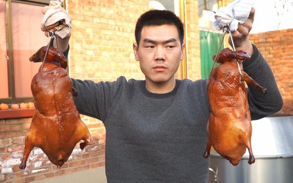 食味阿远是谁_食味阿远为什么火-第2张图片-山城妙识 食味阿远是谁_食味阿远为什么火-第2张图片-山城妙识