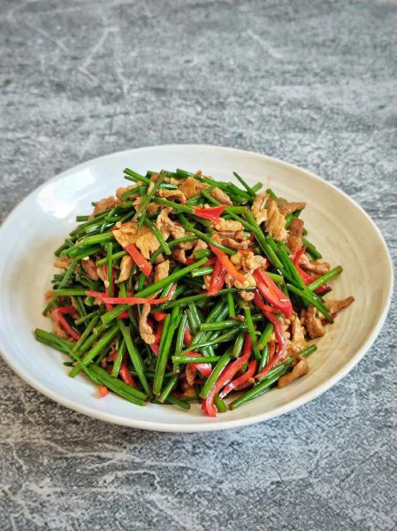 素炒韭菜花怎么做_韭菜花炒几分钟才熟-第2张图片-山城妙识