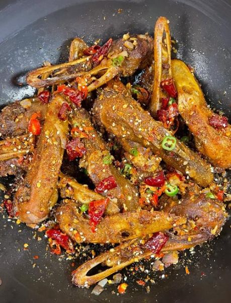 辣鸭头怎么做_辣鸭头家常做法-第1张图片-山城妙识 辣鸭头怎么做_辣鸭头家常做法-第1张图片-山城妙识