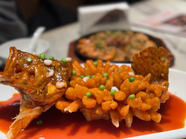 松鼠桂鱼多少钱一斤_正宗松鼠桂鱼价格-第2张图片-山城妙识 松鼠桂鱼多少钱一斤_正宗松鼠桂鱼价格-第2张图片-山城妙识