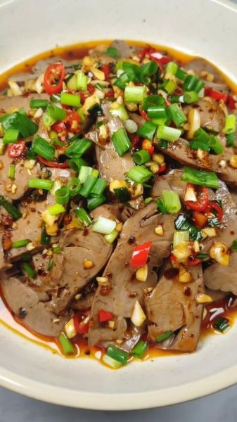 猪肺怎么炒才好吃_猪肺炒之前怎么处理-第1张图片-山城妙识