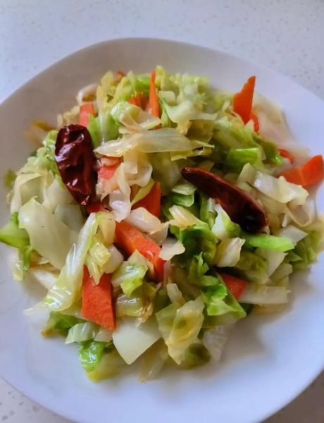 素炒卷心菜怎么炒才脆_卷心菜炒几分钟最好-第1张图片-山城妙识 素炒卷心菜怎么炒才脆_卷心菜炒几分钟最好-第1张图片-山城妙识