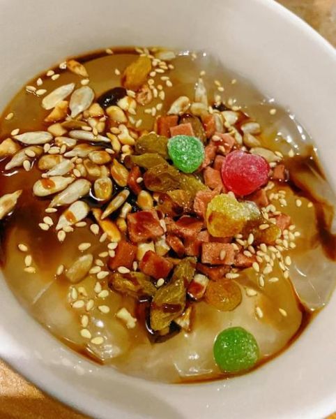 冰粉的做法和配方_冰粉怎么做才Q弹-第1张图片-山城妙识 冰粉的做法和配方_冰粉怎么做才Q弹-第1张图片-山城妙识