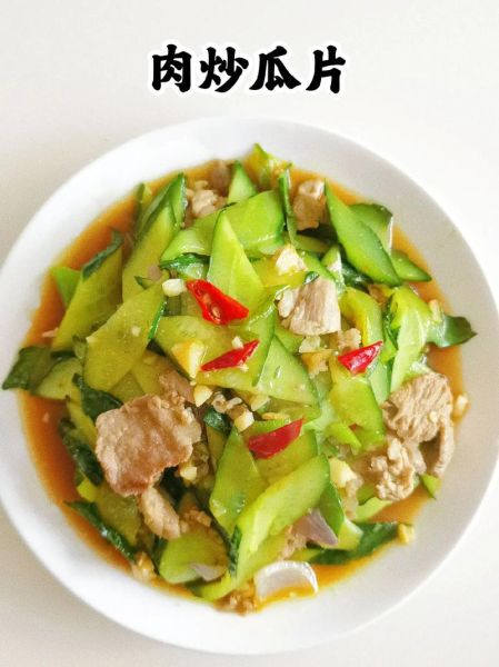 青瓜炒肉片怎么炒才脆嫩_青瓜炒肉片用不用焯水-第1张图片-山城妙识 青瓜炒肉片怎么炒才脆嫩_青瓜炒肉片用不用焯水-第1张图片-山城妙识