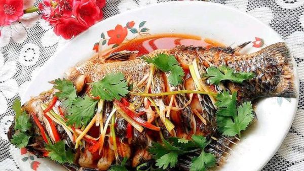 清蒸罗非鱼怎么蒸才鲜嫩_罗非鱼清蒸的做法窍门-第3张图片-山城妙识 清蒸罗非鱼怎么蒸才鲜嫩_罗非鱼清蒸的做法窍门-第3张图片-山城妙识