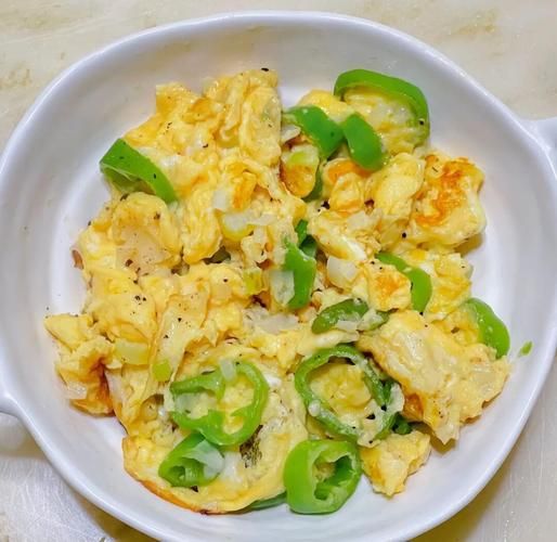 葱花炒鸡蛋怎么做_葱花炒鸡蛋家常做法-第1张图片-山城妙识