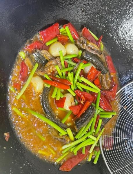 红烧黄鳝怎么做_红烧黄鳝家常做法-第2张图片-山城妙识 红烧黄鳝怎么做_红烧黄鳝家常做法-第2张图片-山城妙识