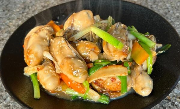 炒生蚝的家常做法_生蚝怎么炒才鲜嫩-第3张图片-山城妙识 炒生蚝的家常做法_生蚝怎么炒才鲜嫩-第3张图片-山城妙识