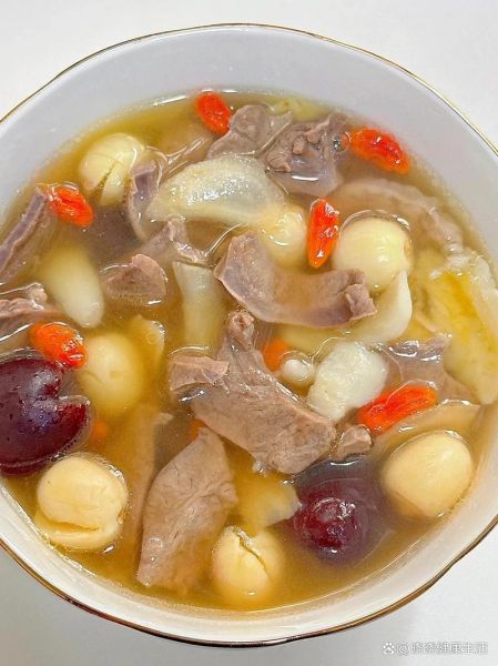 猪心炖什么好吃又营养_猪心炖汤最佳搭配-第1张图片-山城妙识 猪心炖什么好吃又营养_猪心炖汤最佳搭配-第1张图片-山城妙识