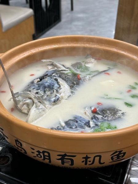 清炖鱼怎么做好吃_清炖鱼的做法步骤图-第3张图片-山城妙识