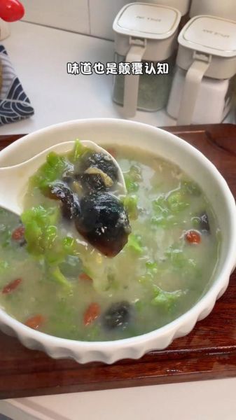 鸡蛋苦瓜汤怎么做_苦瓜汤去苦味的技巧-第2张图片-山城妙识 鸡蛋苦瓜汤怎么做_苦瓜汤去苦味的技巧-第2张图片-山城妙识