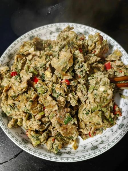 香椿拌鸡蛋怎么做_香椿拌鸡蛋的营养价值-第1张图片-山城妙识