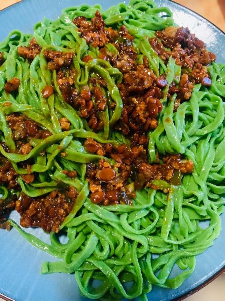 菠菜面条怎么做好吃_菠菜面条怎么搭配好吃-第1张图片-山城妙识 菠菜面条怎么做好吃_菠菜面条怎么搭配好吃-第1张图片-山城妙识