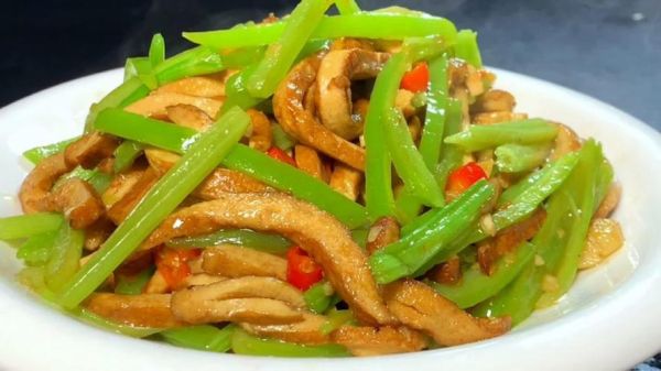 香干炒青椒怎么做_香干炒青椒热量高吗-第2张图片-山城妙识 香干炒青椒怎么做_香干炒青椒热量高吗-第2张图片-山城妙识