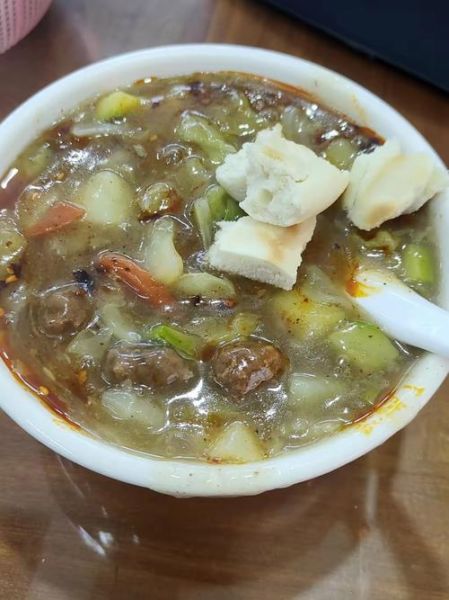 西安肉丸胡辣汤哪家最正宗_怎么做才地道-第3张图片-山城妙识 西安肉丸胡辣汤哪家最正宗_怎么做才地道-第3张图片-山城妙识