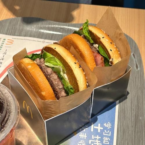 麦当劳牛肉汉堡怎么做_家庭复刻版配方-第1张图片-山城妙识