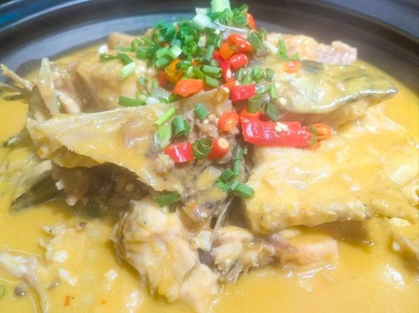 炖鮰鱼怎么做好吃_鮰鱼炖多久才入味-第1张图片-山城妙识 炖鮰鱼怎么做好吃_鮰鱼炖多久才入味-第1张图片-山城妙识