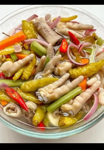 正宗泡椒凤爪怎么做_泡椒凤爪的配方比例-第2张图片-山城妙识