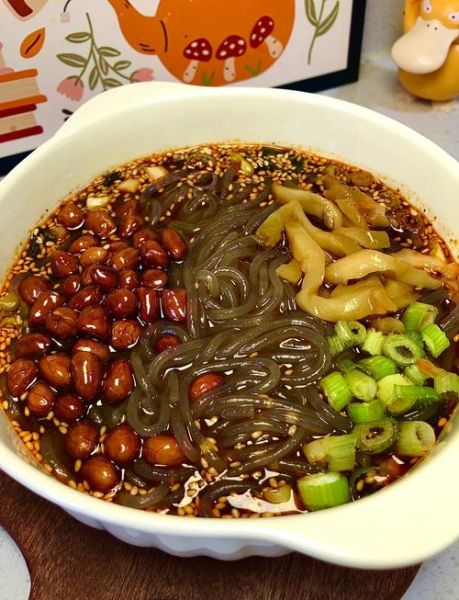 酸辣粉的做法家庭步骤懒人版_酸辣粉怎么做好吃又简单-第2张图片-山城妙识 酸辣粉的做法家庭步骤懒人版_酸辣粉怎么做好吃又简单-第2张图片-山城妙识