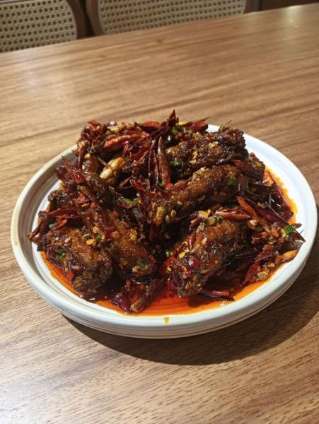 麻辣炸鸡翅怎么做_麻辣炸鸡翅热量高吗-第3张图片-山城妙识 麻辣炸鸡翅怎么做_麻辣炸鸡翅热量高吗-第3张图片-山城妙识