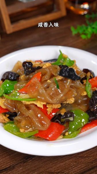 粉皮炒鸡蛋热量是多少_减脂能吃吗-第2张图片-山城妙识 粉皮炒鸡蛋热量是多少_减脂能吃吗-第2张图片-山城妙识