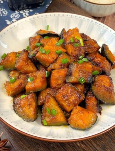 红烧小南瓜怎么做_红烧小南瓜家常做法大全-第1张图片-山城妙识 红烧小南瓜怎么做_红烧小南瓜家常做法大全-第1张图片-山城妙识