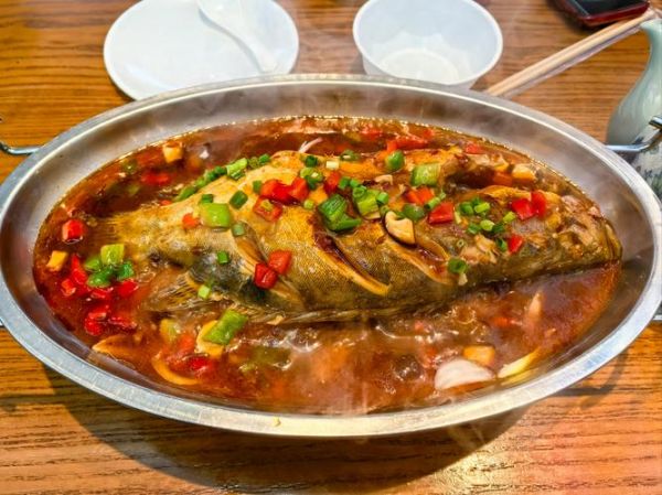 徽菜菜谱大全_徽菜有哪些经典名菜-第3张图片-山城妙识 徽菜菜谱大全_徽菜有哪些经典名菜-第3张图片-山城妙识