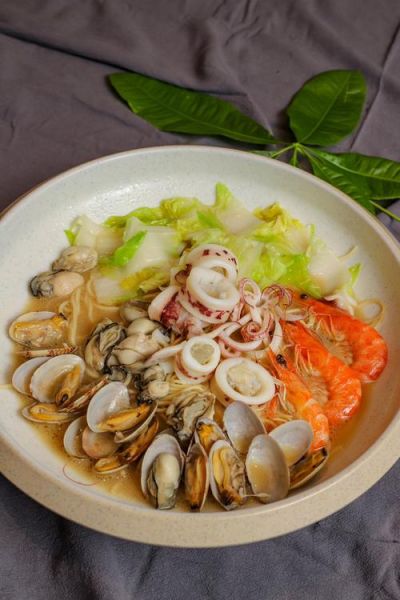 海鲜面怎么做好吃_最好吃的海鲜面做法-第1张图片-山城妙识