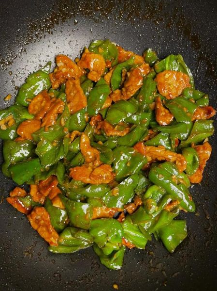 辣椒炒瘦肉怎么炒才嫩_辣椒炒瘦肉家常做法窍门-第3张图片-山城妙识 辣椒炒瘦肉怎么炒才嫩_辣椒炒瘦肉家常做法窍门-第3张图片-山城妙识