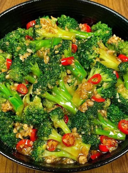 蒜茸西兰花怎么做_蒜茸西兰花热量高吗-第3张图片-山城妙识 蒜茸西兰花怎么做_蒜茸西兰花热量高吗-第3张图片-山城妙识