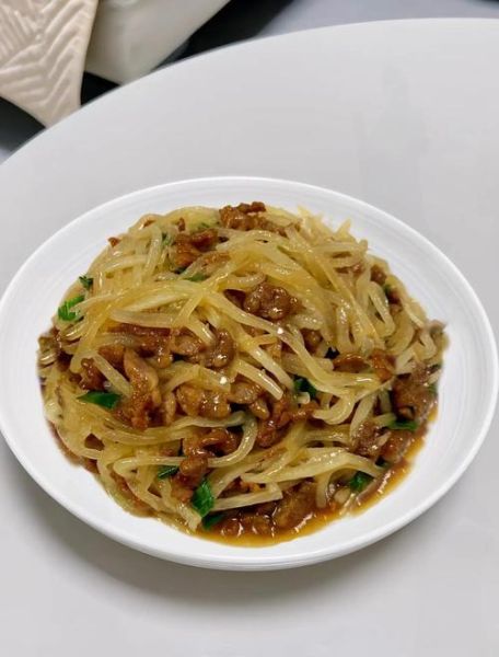 白萝卜炒什么好吃_白萝卜配什么炒好吃-第1张图片-山城妙识 白萝卜炒什么好吃_白萝卜配什么炒好吃-第1张图片-山城妙识