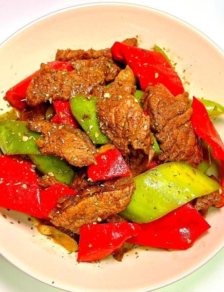 青椒牛肉片怎么炒才嫩_家常青椒牛肉片做法-第3张图片-山城妙识 青椒牛肉片怎么炒才嫩_家常青椒牛肉片做法-第3张图片-山城妙识