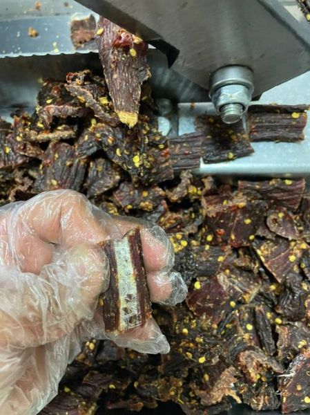 风干牛肉干热量高吗_减肥能吃吗-第1张图片-山城妙识