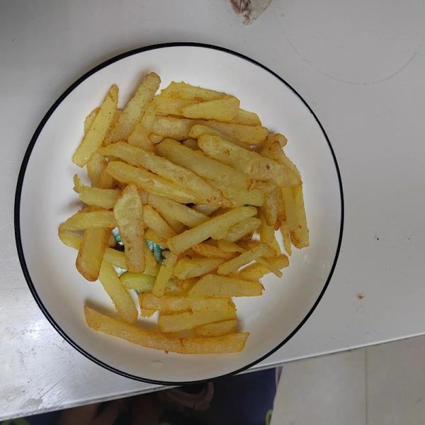 用土豆炸薯条怎么做_炸薯条不软的方法-第1张图片-山城妙识