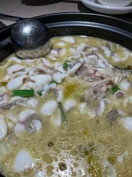 鱼肉火锅怎么做_鱼片火锅汤底怎么调-第3张图片-山城妙识 鱼肉火锅怎么做_鱼片火锅汤底怎么调-第3张图片-山城妙识