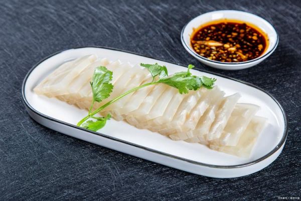 皮冻是什么_皮冻怎么做才透明-第1张图片-山城妙识