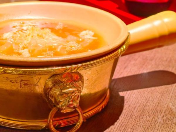 鱼翅捞饭加大头蒜好吃吗_怎么做才正宗-第1张图片-山城妙识 鱼翅捞饭加大头蒜好吃吗_怎么做才正宗-第1张图片-山城妙识