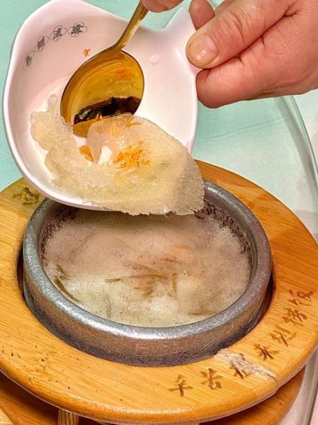 鱼翅捞饭加大头蒜好吃吗_怎么做才正宗-第2张图片-山城妙识 鱼翅捞饭加大头蒜好吃吗_怎么做才正宗-第2张图片-山城妙识