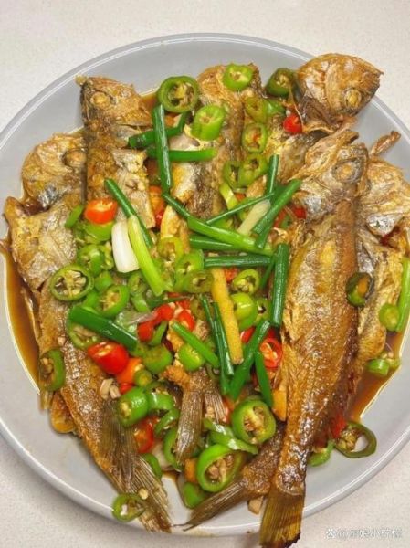 红烧小黄鱼最简单的做法_红烧小黄鱼怎么做好吃-第2张图片-山城妙识