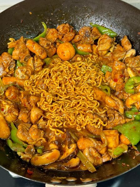 鸡公煲家常做法_鸡公煲怎么做好吃-第1张图片-山城妙识 鸡公煲家常做法_鸡公煲怎么做好吃-第1张图片-山城妙识