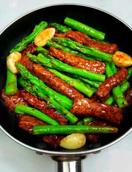 怎样炒芦笋才好吃_芦笋怎么炒不苦-第1张图片-山城妙识 怎样炒芦笋才好吃_芦笋怎么炒不苦-第1张图片-山城妙识